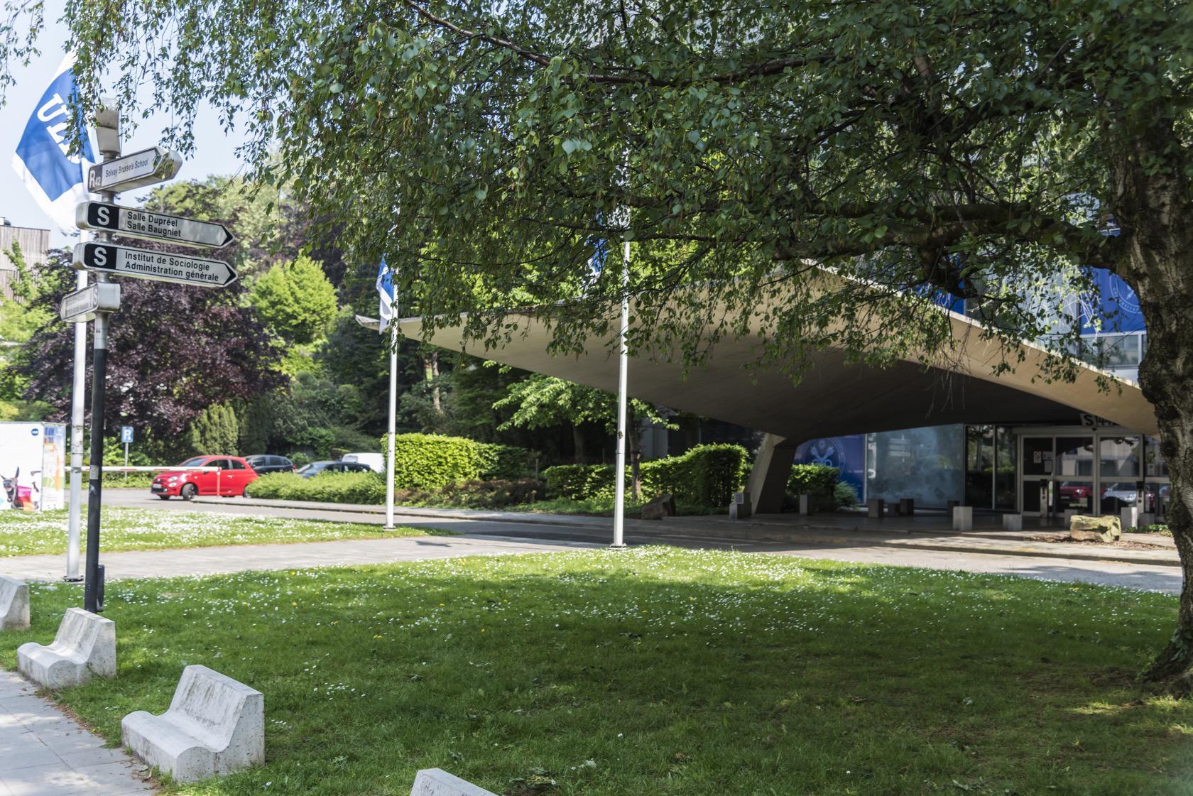 EDT-MAIN - Ecole polytechnique de Bruxelles